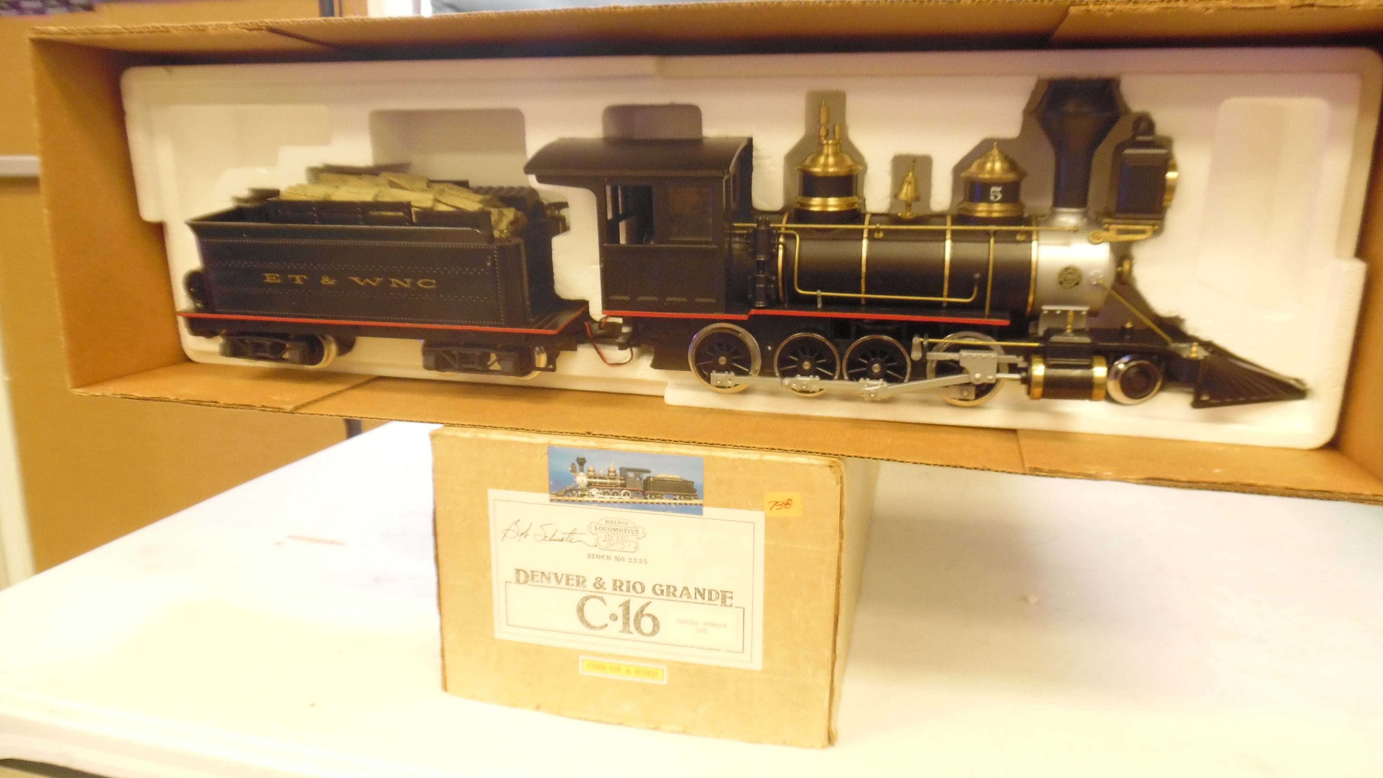 Delton ET&WNC C-16 Steam Engine